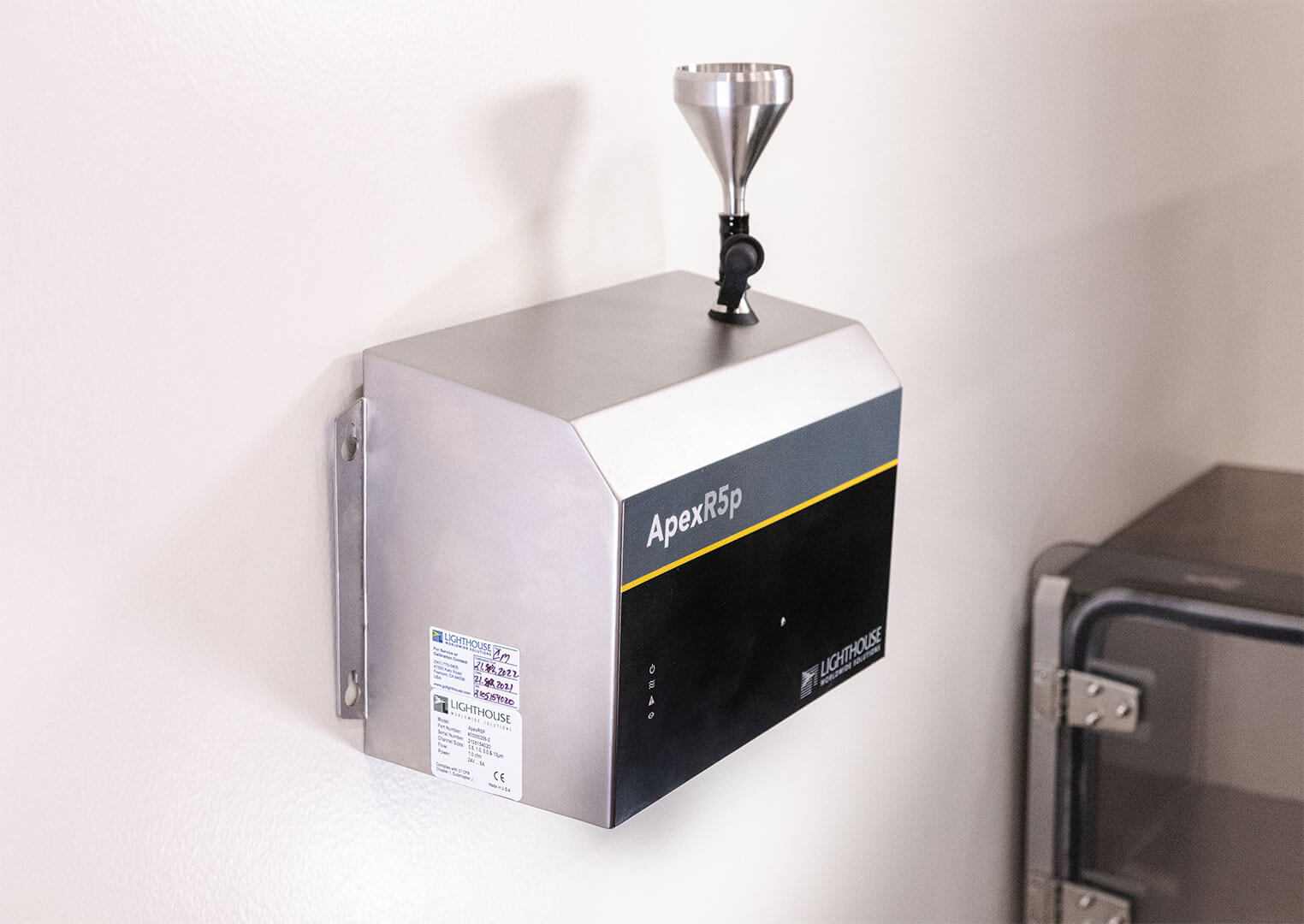 Airborne particle counter in real time with pump - Thailand